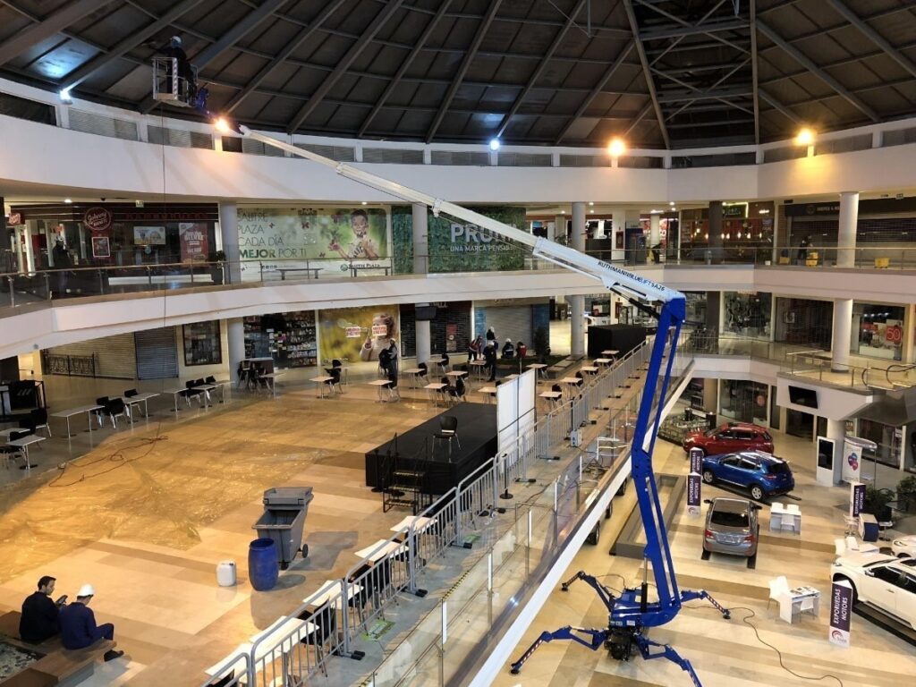 Bluelift Compact Aerial Lifts - Ruthmann Reachmaster